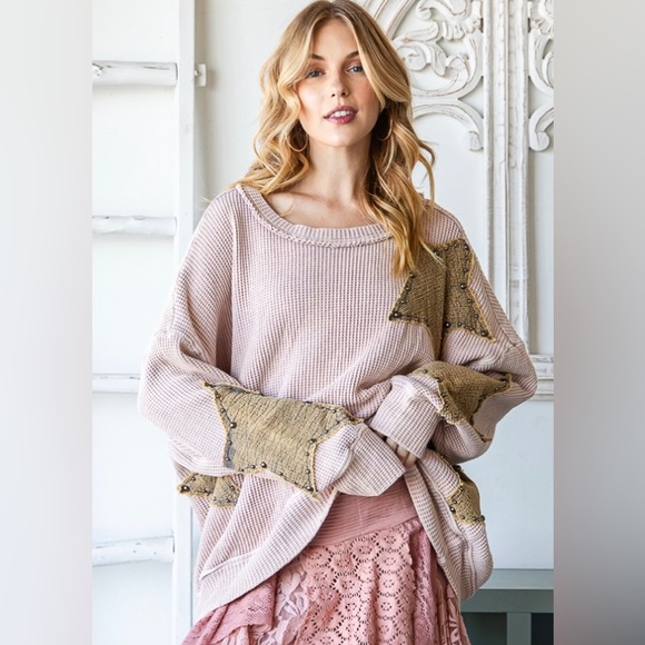 Oli & Hali | Tops | Oli Hali Star Patch Top | Poshmark